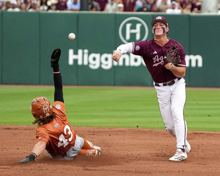 Texas A&M baseball vs Texas: Series finale pushed back again, set for 9 ...