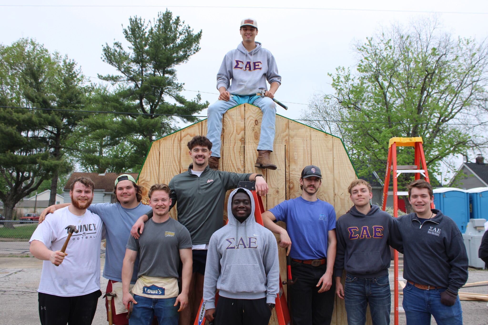 UE students and faculty build 18 yard barns for future Habitat homes