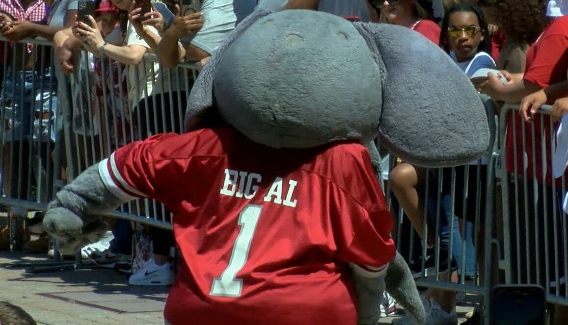 A-Day spring scrimmage draws thousands to Tuscaloosa