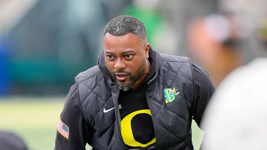Oregon receivers coach Ross Douglas gets real on Jeremiah McClellan's ...