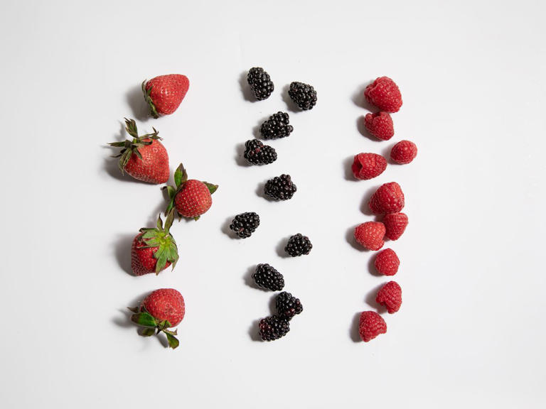 Storing your berries like this will make them last four times longer