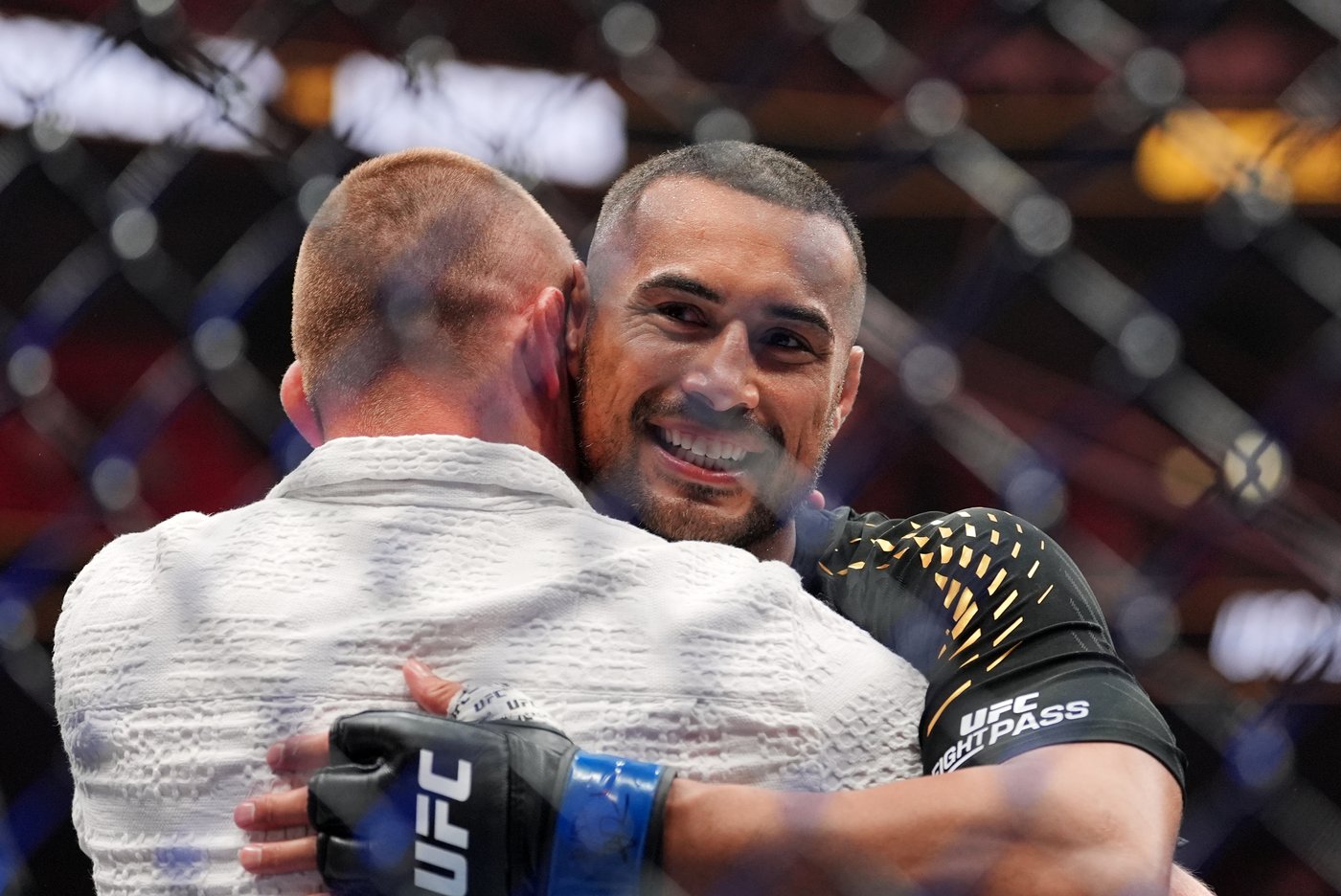 Ulberg delivers first-round KO to win light heavyweight belt as Trump ...