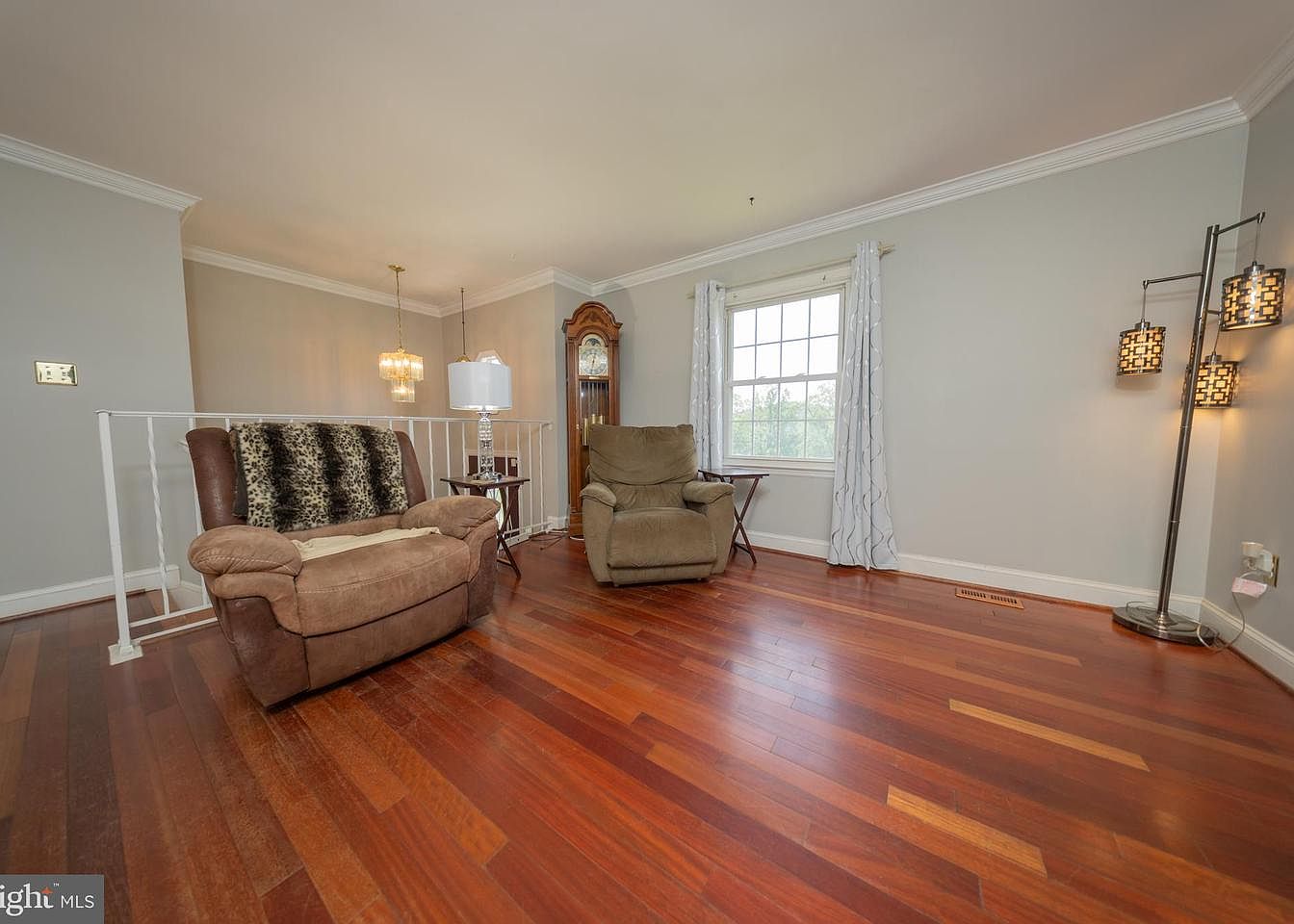 Discover a 1979 retreat in Linden, Virginia, with 40 acres of serene ...