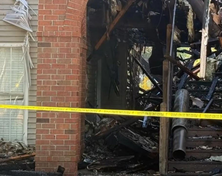 5 people rescued in Georgetown apartment complex fire