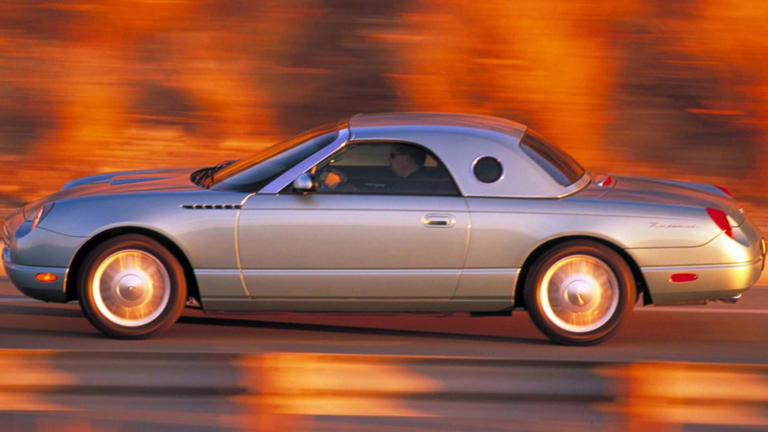 Ford's retro V8 drop-top is still laughably cheap