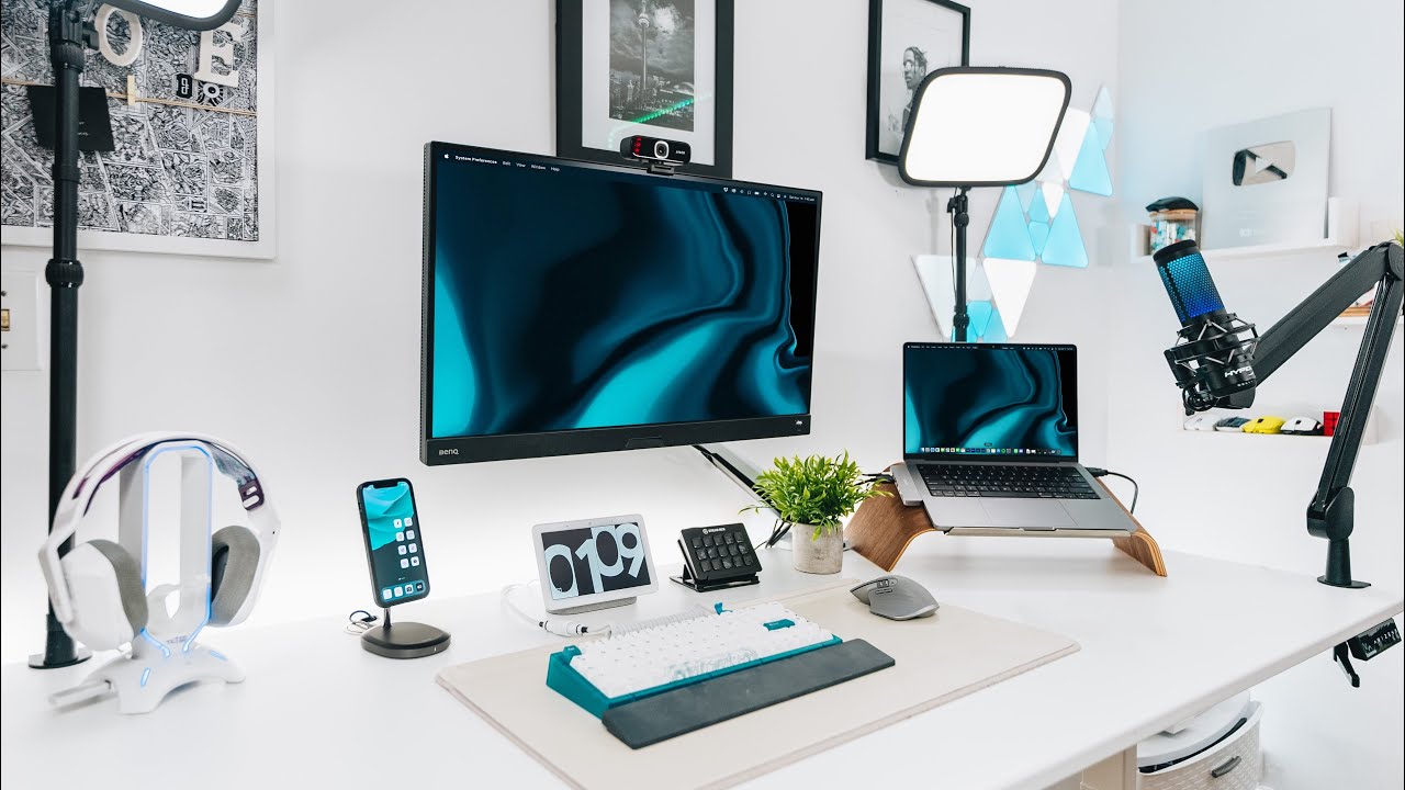 M1 Pro MacBook 14" - Productivity desk setup upgrade