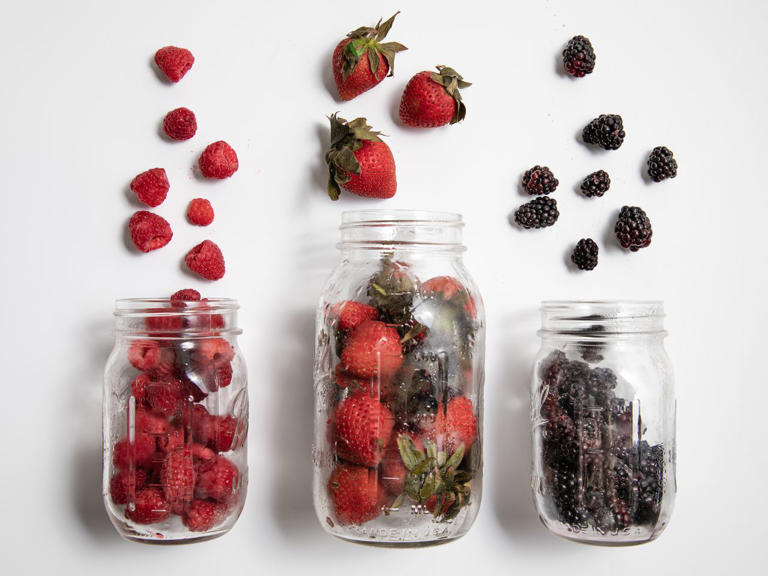 Storing your berries like this will make them last four times longer