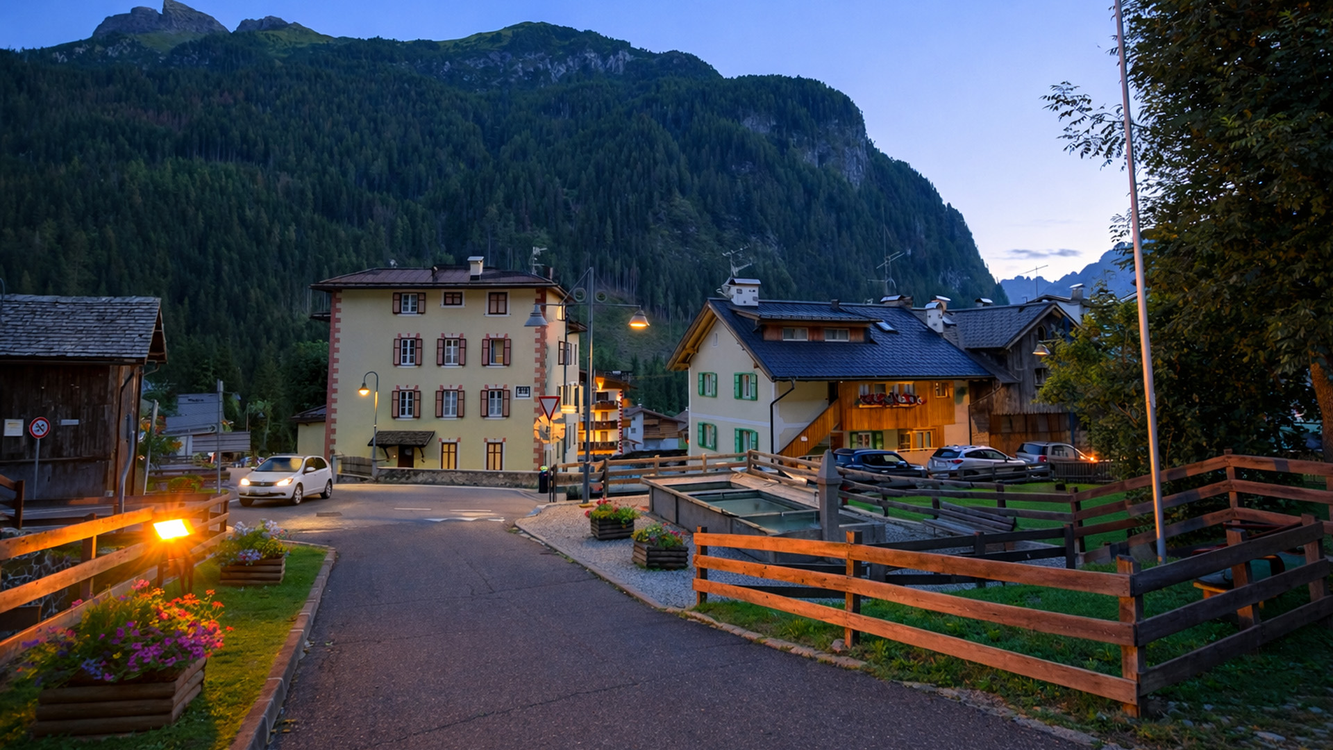 Canazei Dolomites Italy evening walk village (4K)