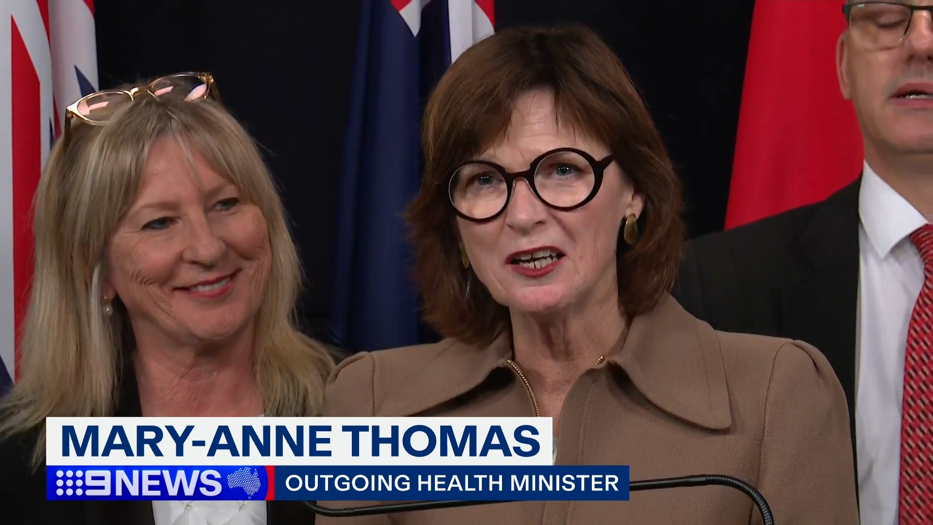 Three senior Victorian Labor MPs announce resignation from politics