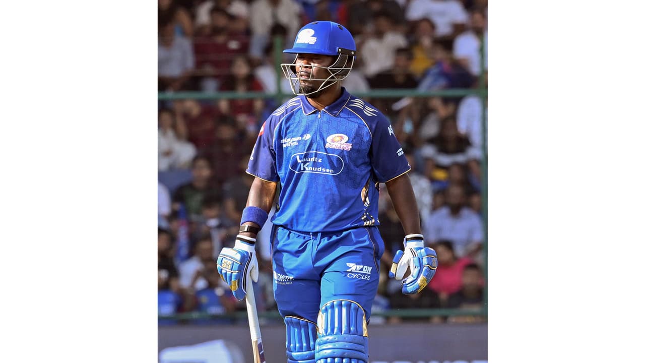IPL 2026: Rutherford defends MI bowlers after third straight defeat