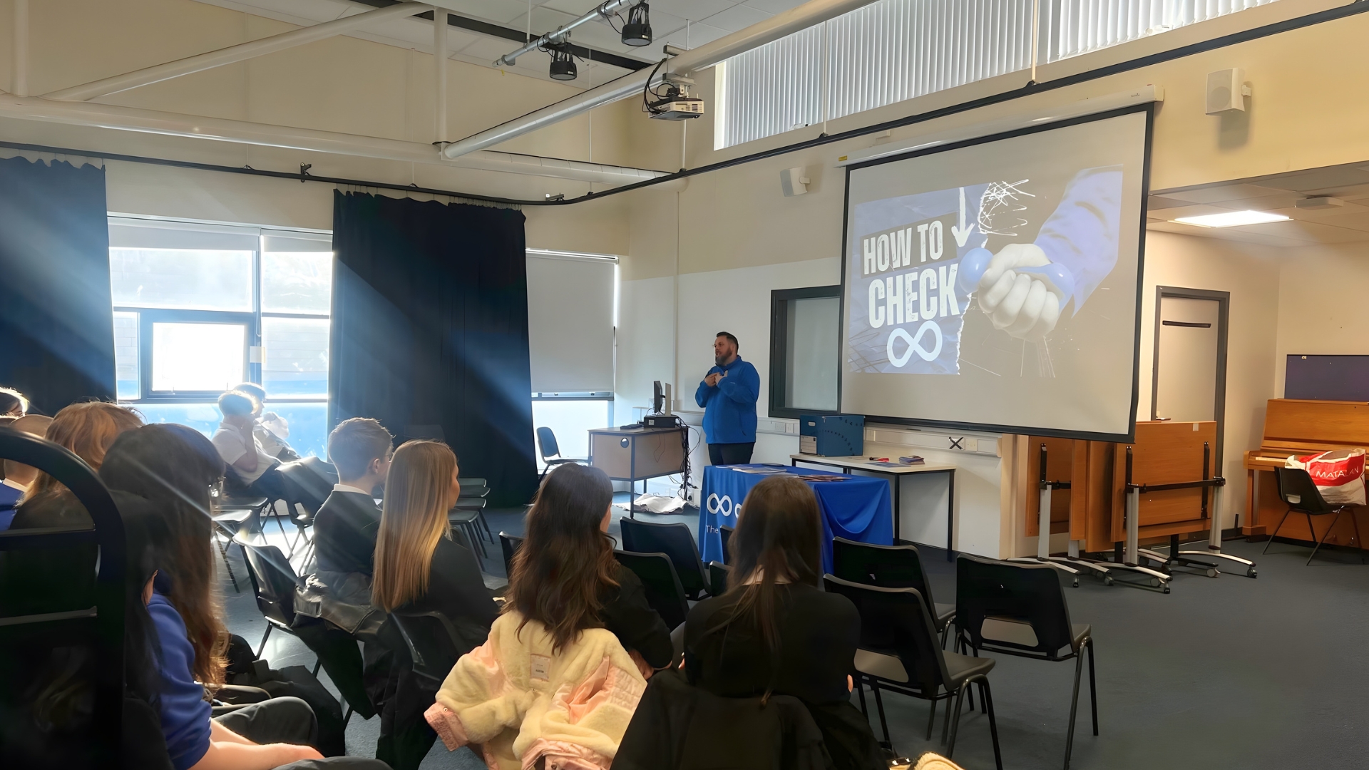 Former pupil returns to Larbert High with life-saving testicular cancer ...