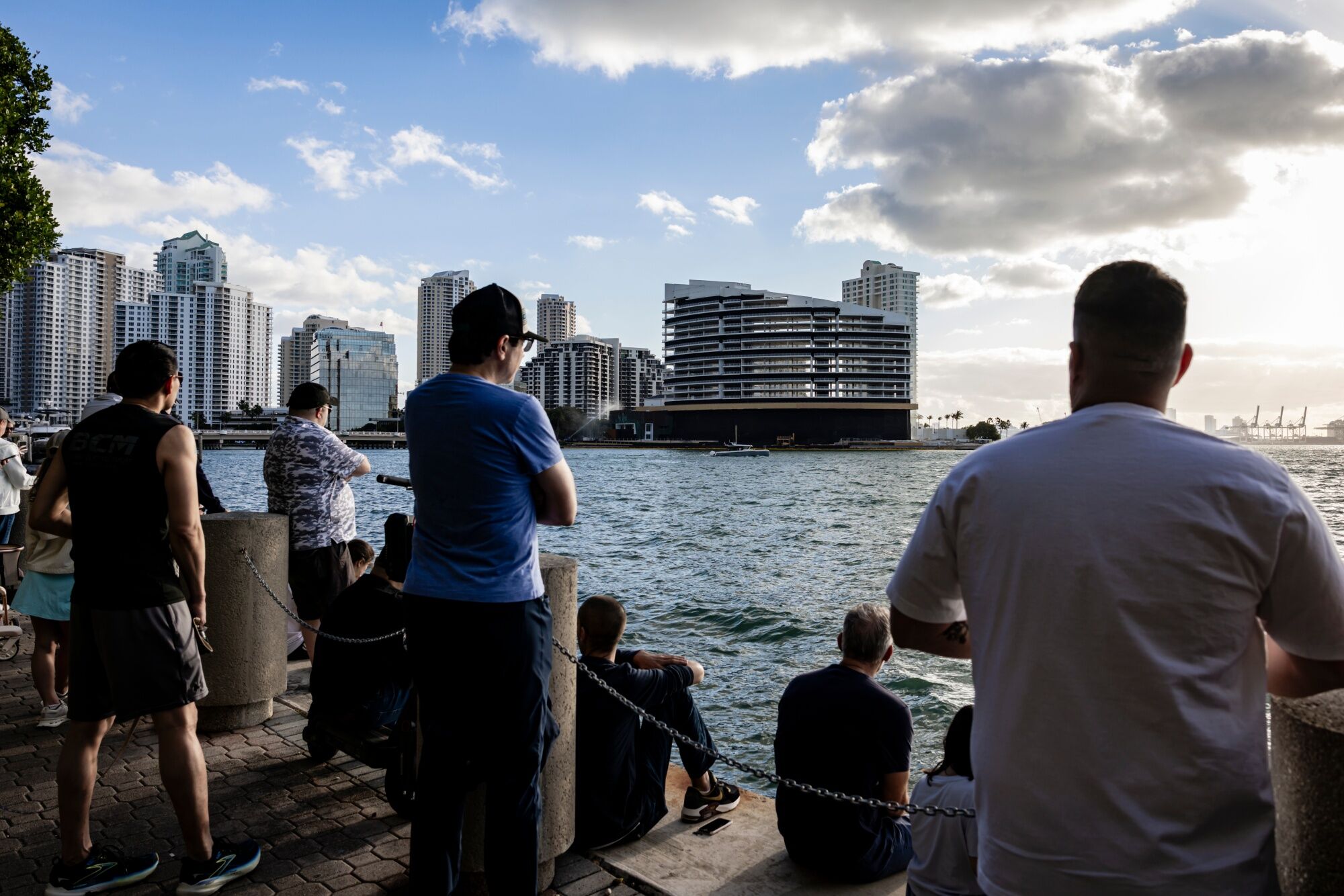 Miami wealth boom drives new $1 billion Mandarin hotel project