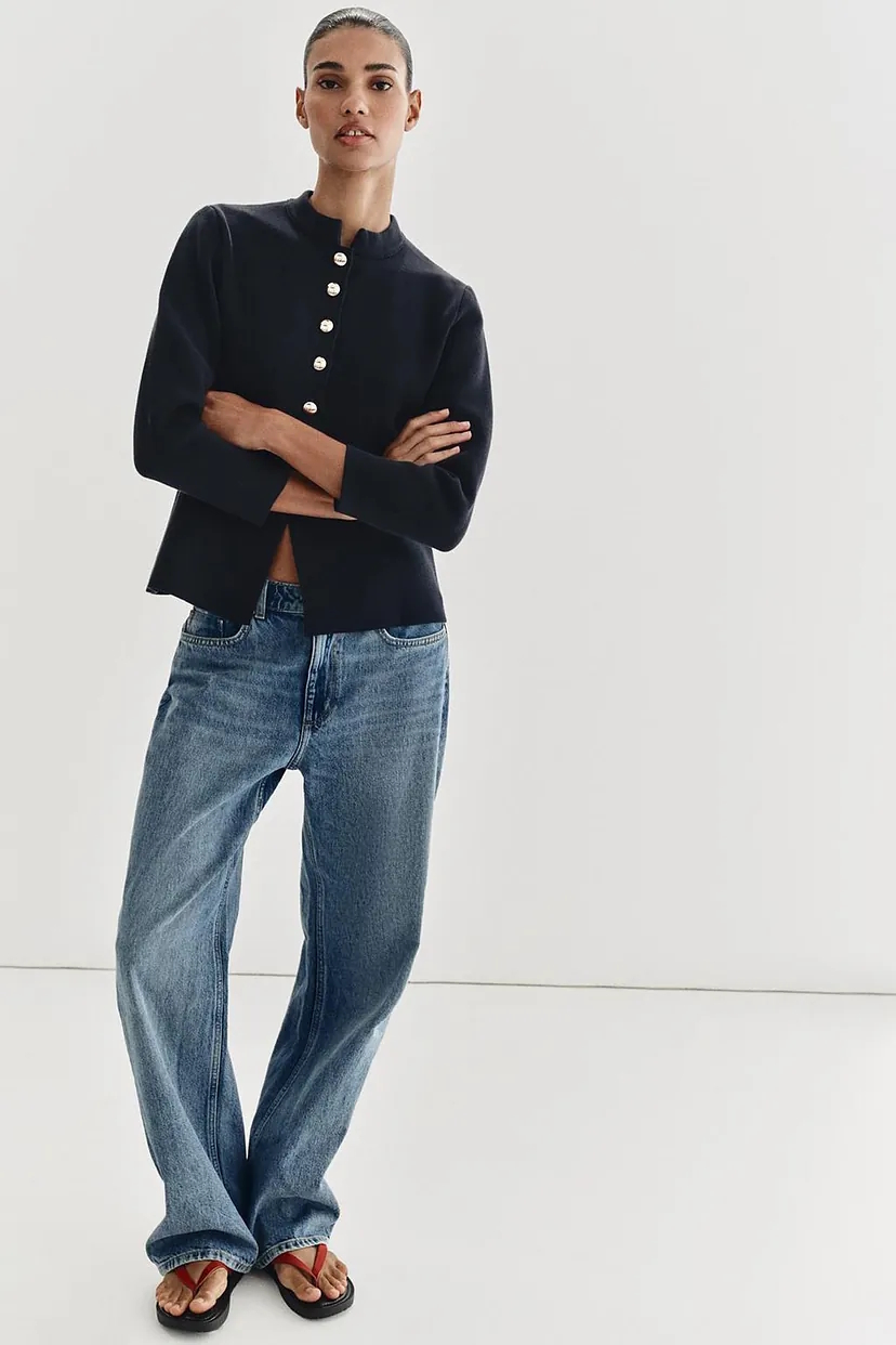 Zara's 6 jackets with jeweled buttons to look flawless at any event ...