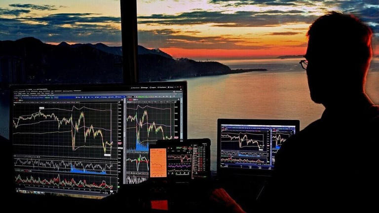 FPIs outflows hit ₹1.8 lakh crore YTD. Where are foreign investors ...