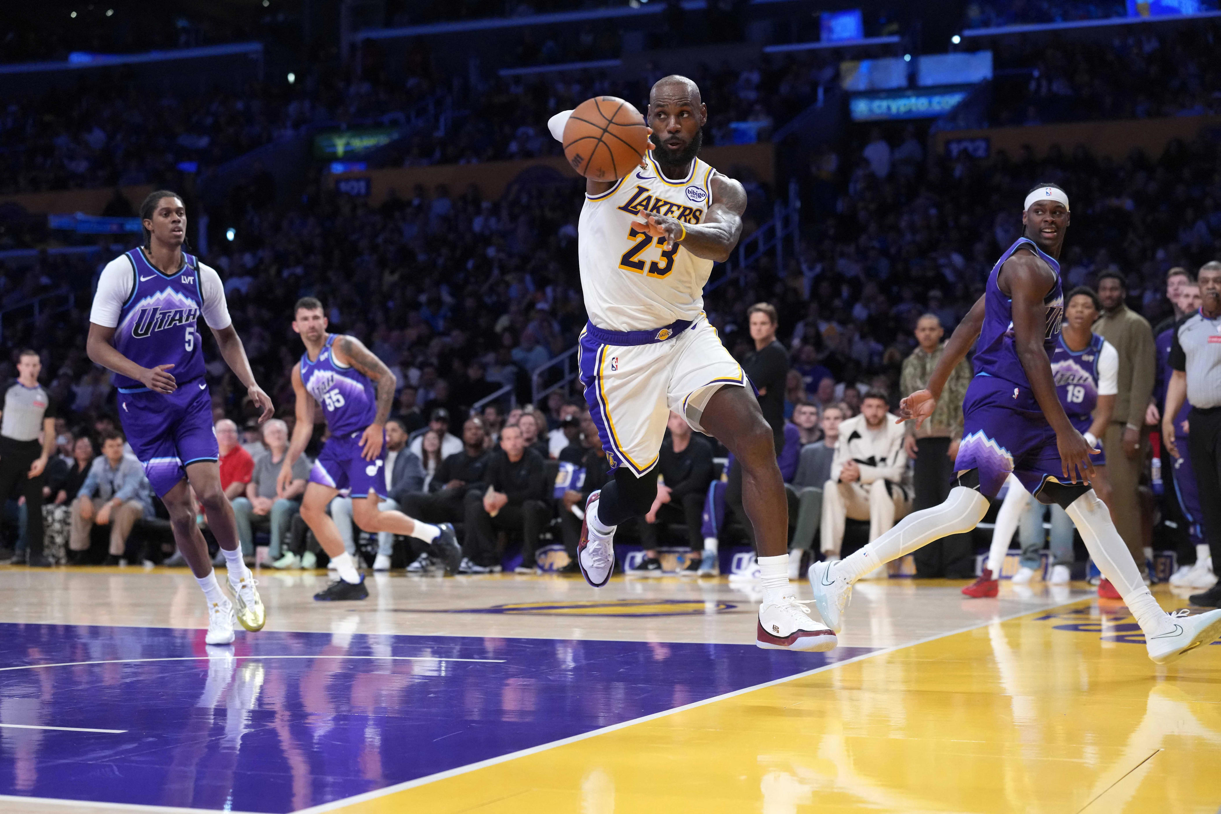 NBA scores today: Lakers vs Jazz, Nuggets vs Spurs, and other games