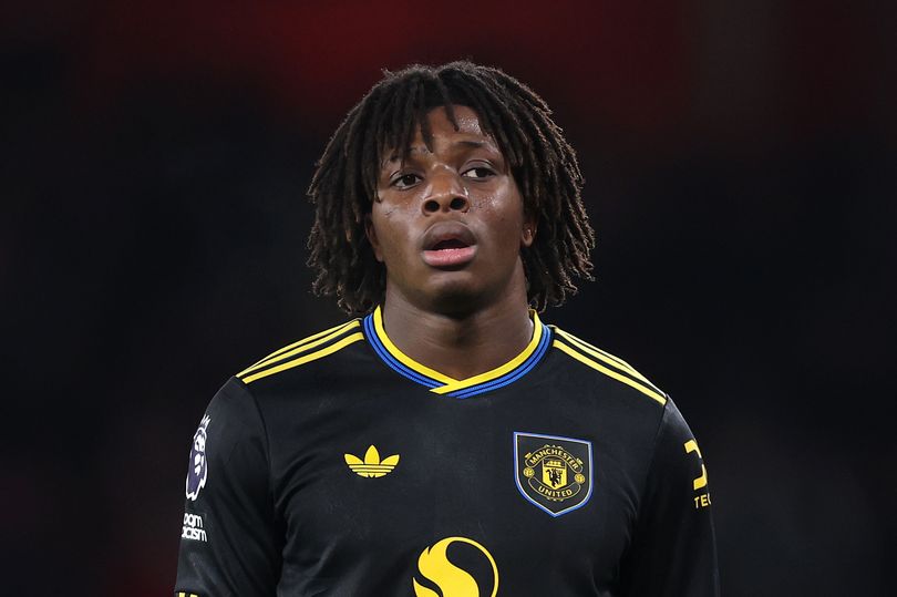 Six players could miss Manchester United vs Leeds with four in ...