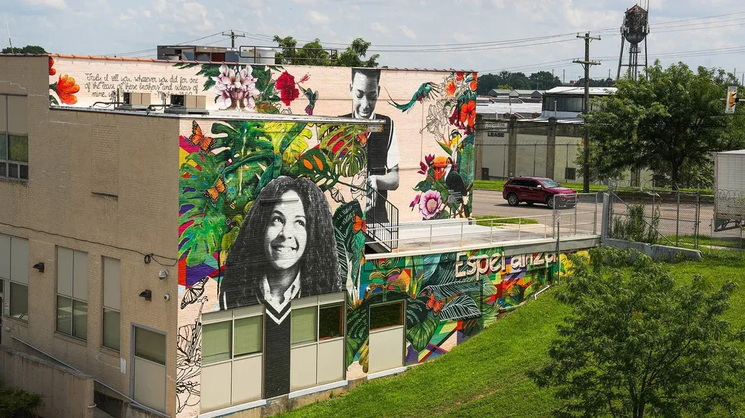 26 people share their favorite cities for street art