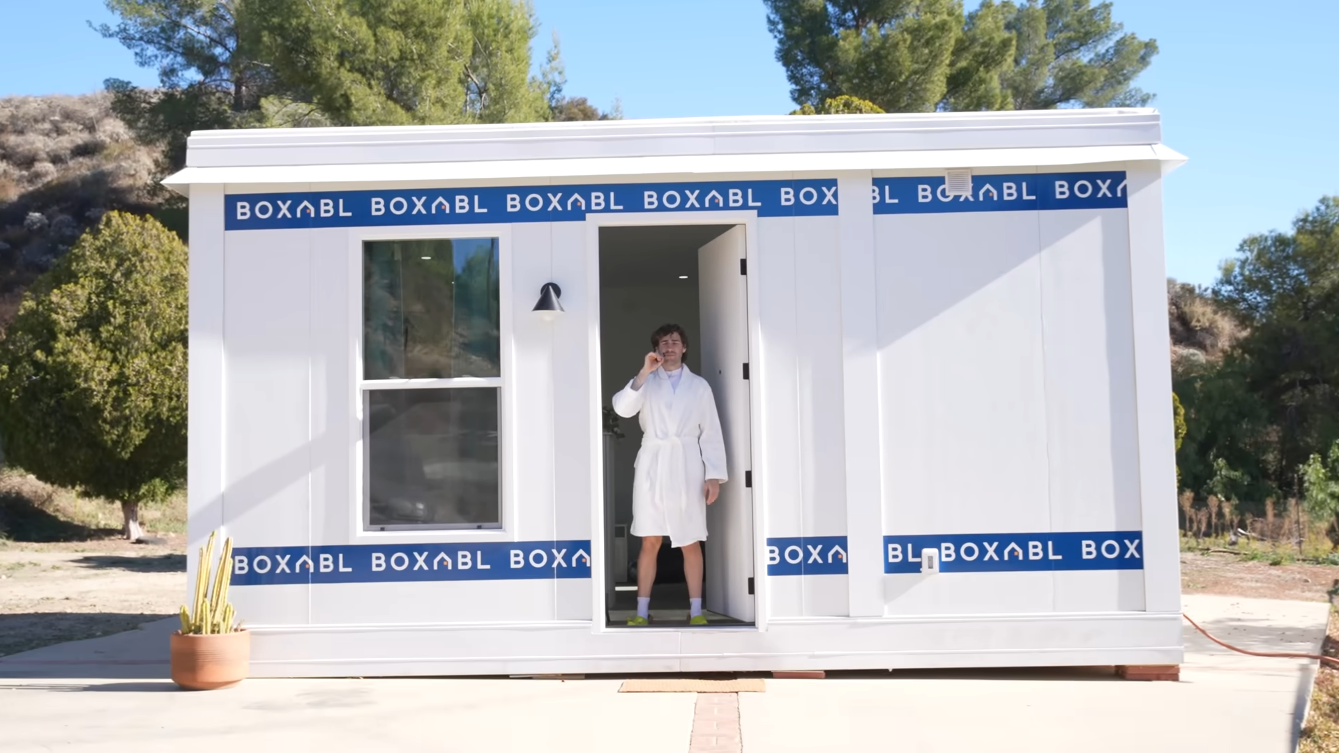 Trying To Survive Inside The Worlds Smallest Hotel Room