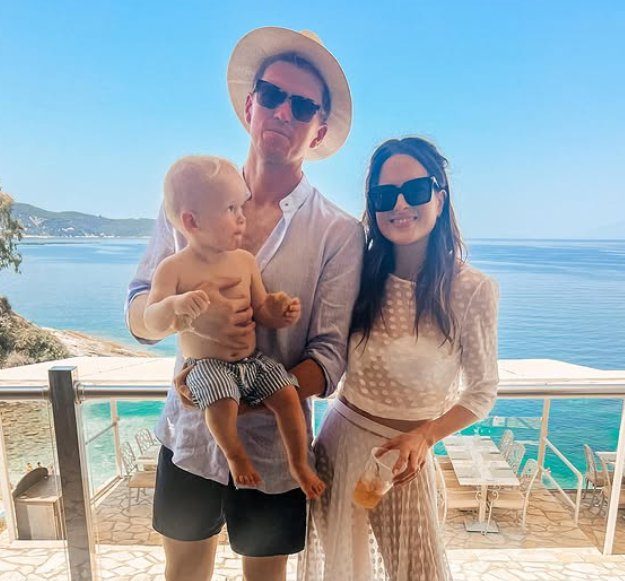 Binky Felstead now accused of asking for more wedding freebies