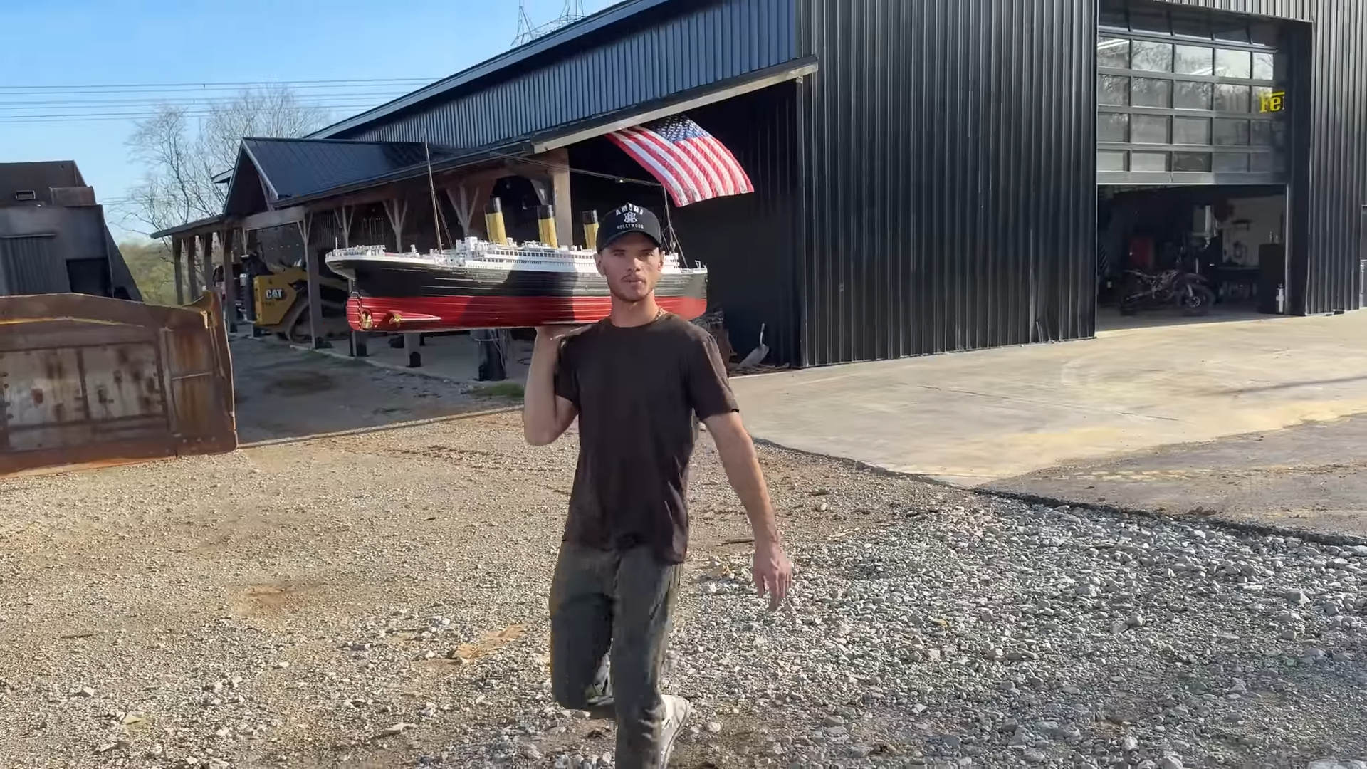 Watch this $15,000 Titanic sink almost immediately