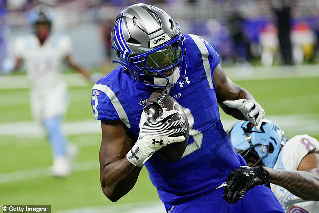 Former NFL player, 30, dies during devastating car accident in Florida