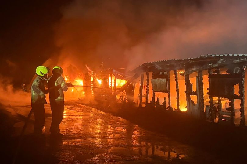 Fire tears through Maldon farm buildings