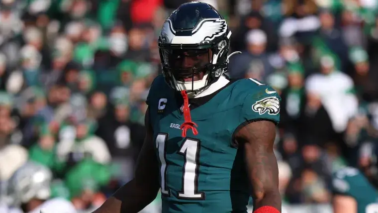 Latest AJ Brown trade rumors should lead to Bears seeing what they'd ...