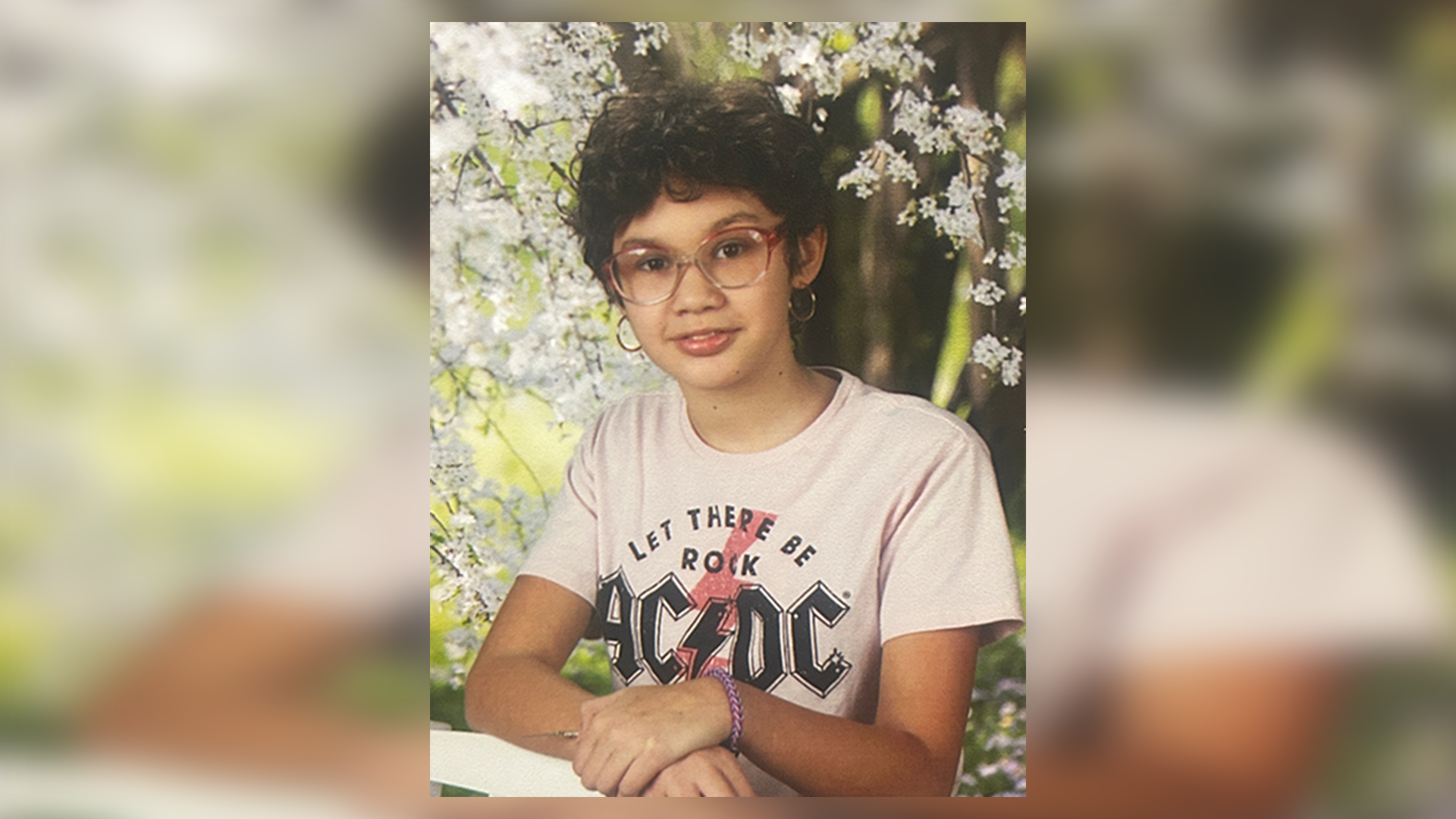 Girl, 10, fatally struck by vehicle in Webster, Massachusetts