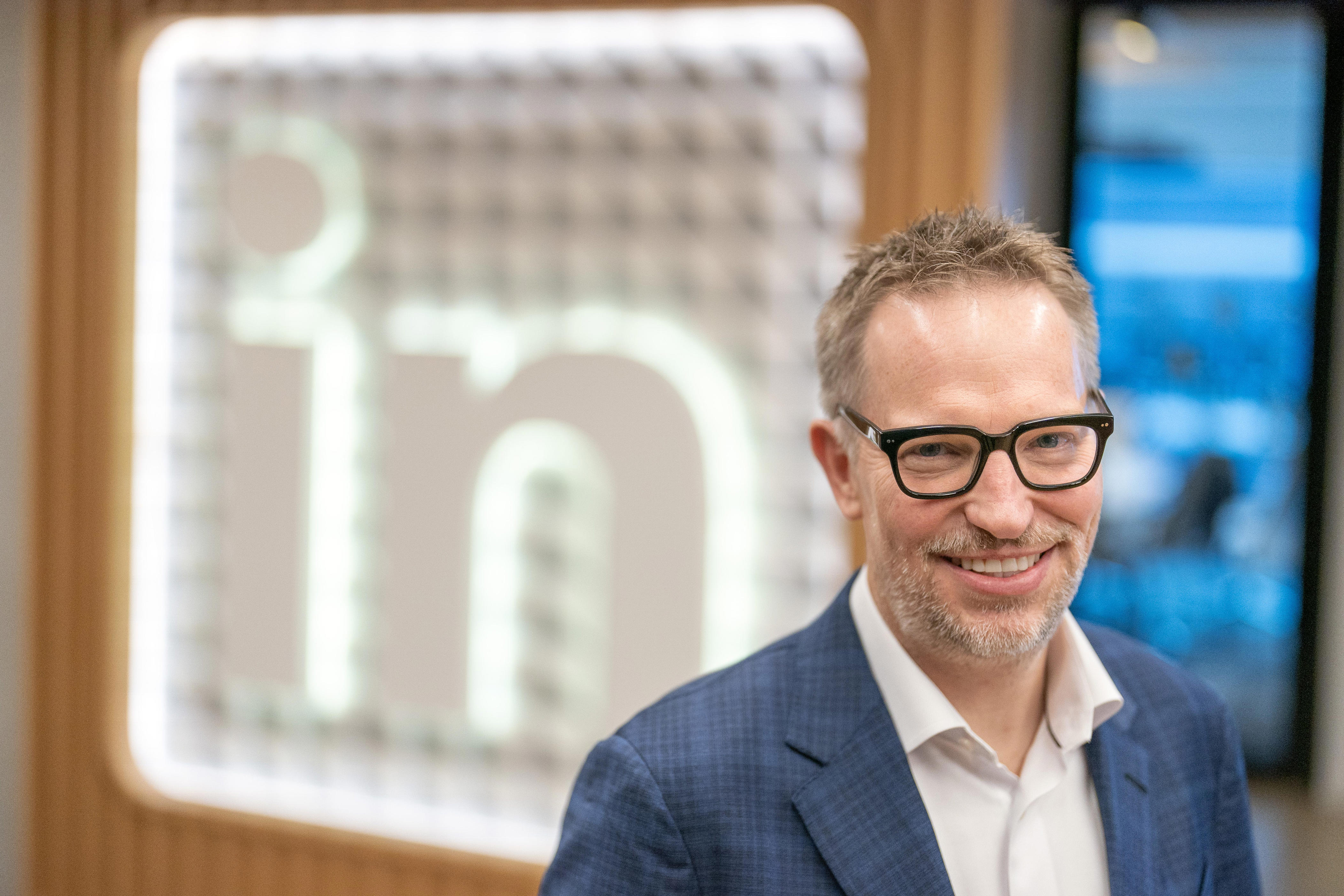 LinkedIn is quietly moving into the AI training business