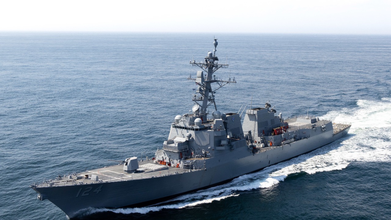 Navy adds new destroyer to fleet, boosting advanced strike systems