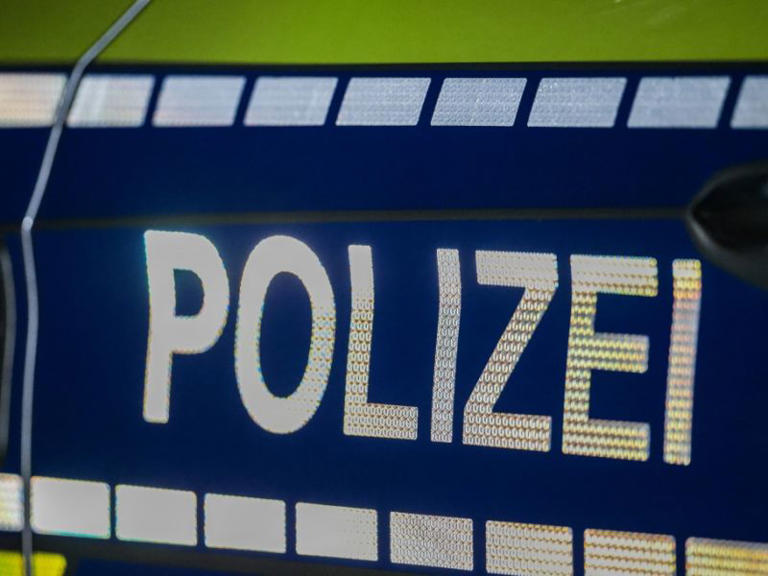 Polizei-News Bremen, 13.04.26: Nr. 0253 Polizei stellt Einbrecher