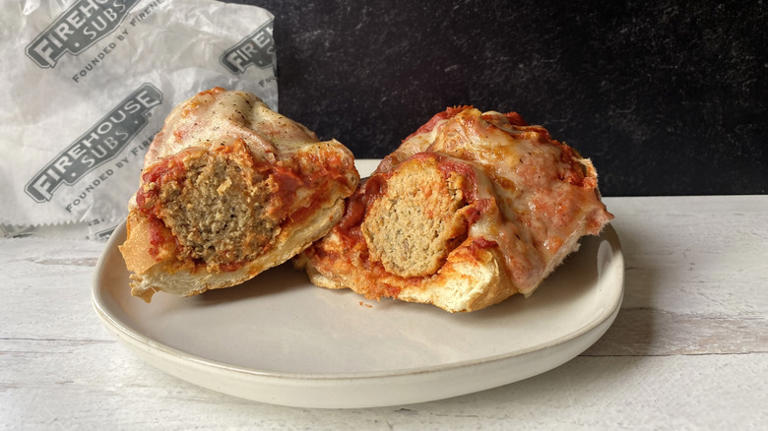 I tried 7 chain restaurant meatball subs and ranked them worst to best