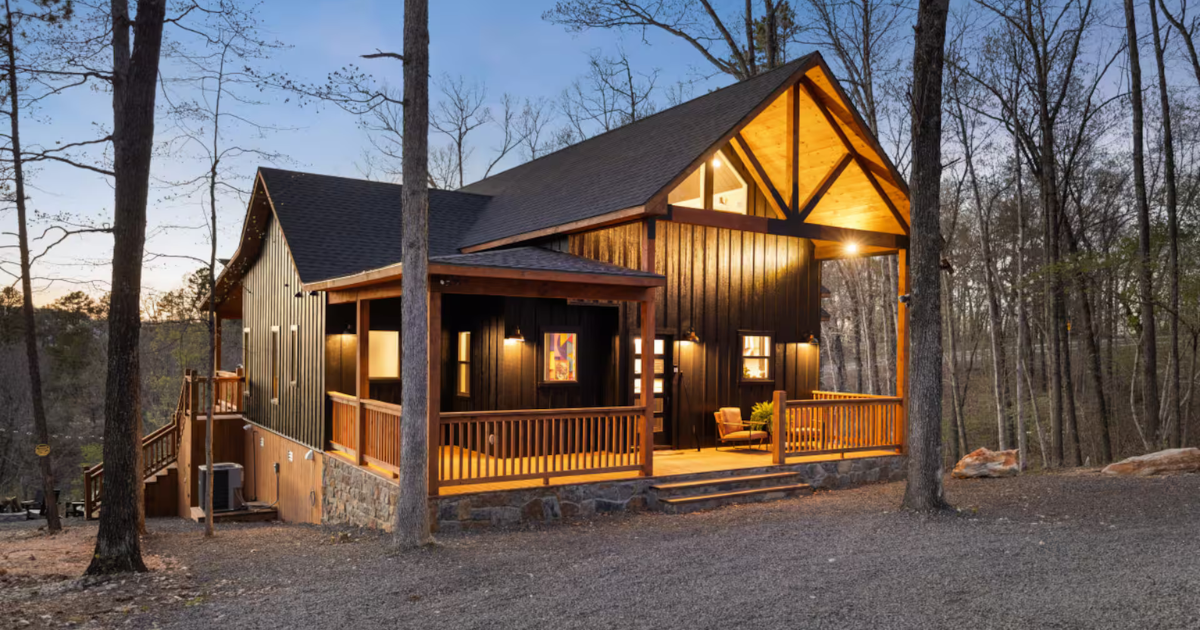 16 scenic cabins in Arkansas you'll want to book ASAP