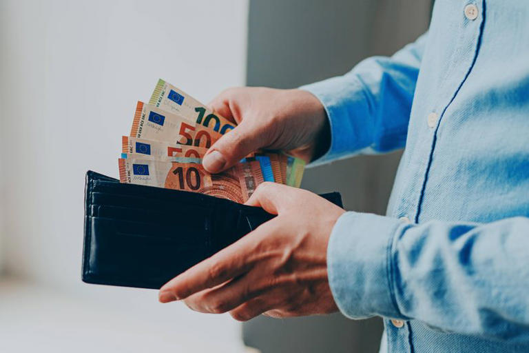 Social welfare changes in May: Fuel Allowance ends and payment date shifts