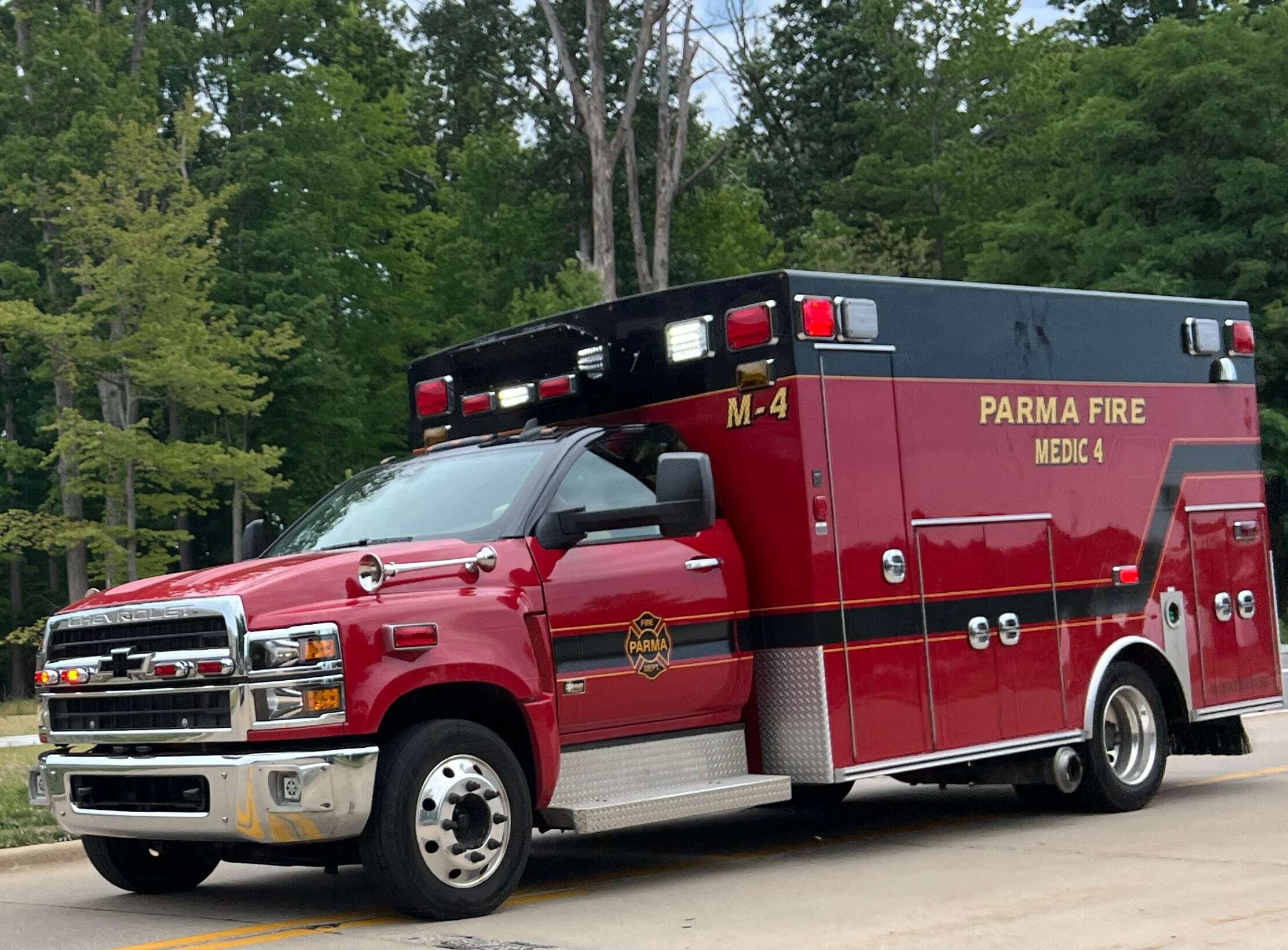 1 dead after house fire in Parma, officials say