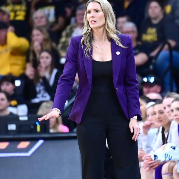 Maureen Magarity leaves Holy Cross, joins husband at Vermont