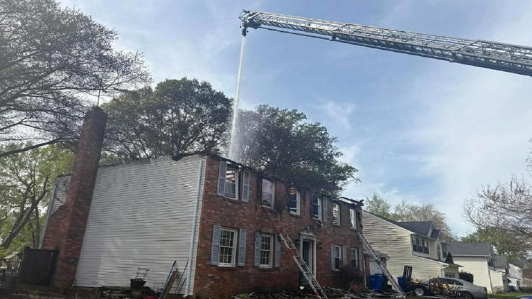 Accidental fire displaces five in Waldorf home