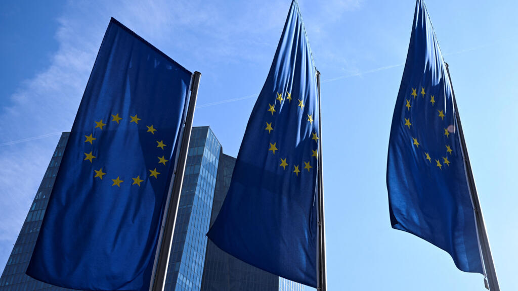 EU leaders back stronger trade defences amid Chinese export surge