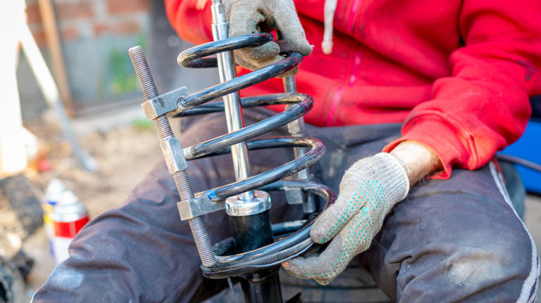 8 DIY mechanic's tools you can rent instead of buy
