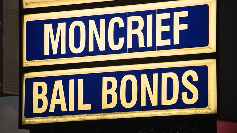 Florida bail bondsman accused of trading bonds for sexual favors takes ...