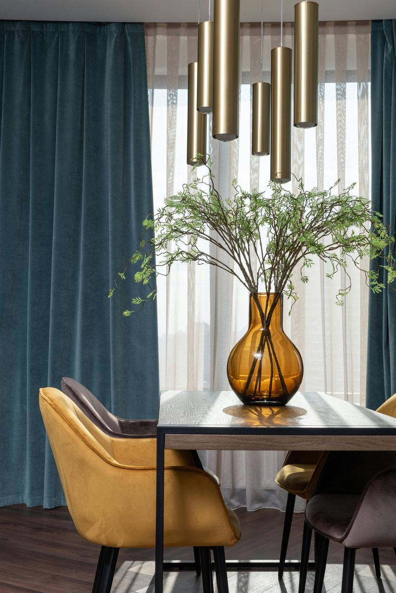 15 small styling tricks that make a room look expensive