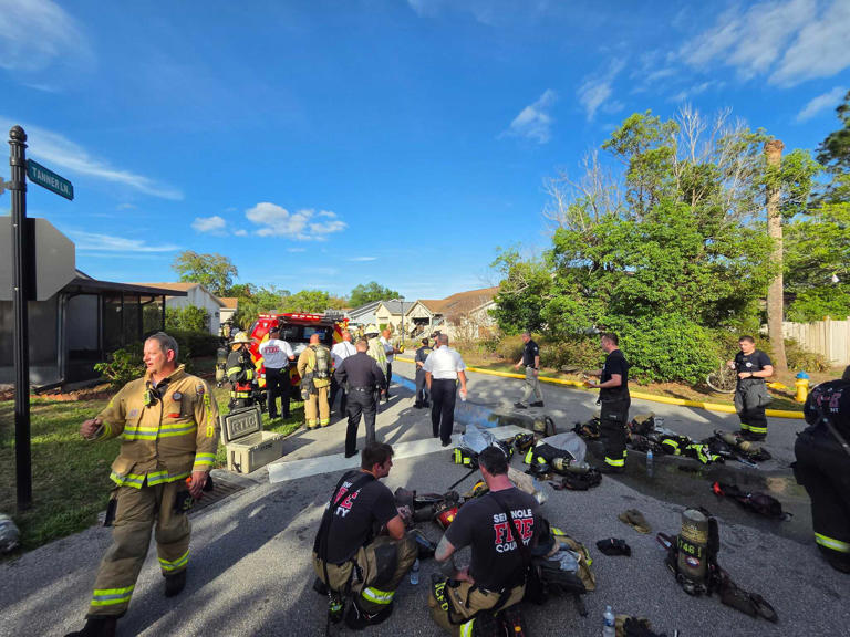 1 dead in Winter Springs house fire, officials say