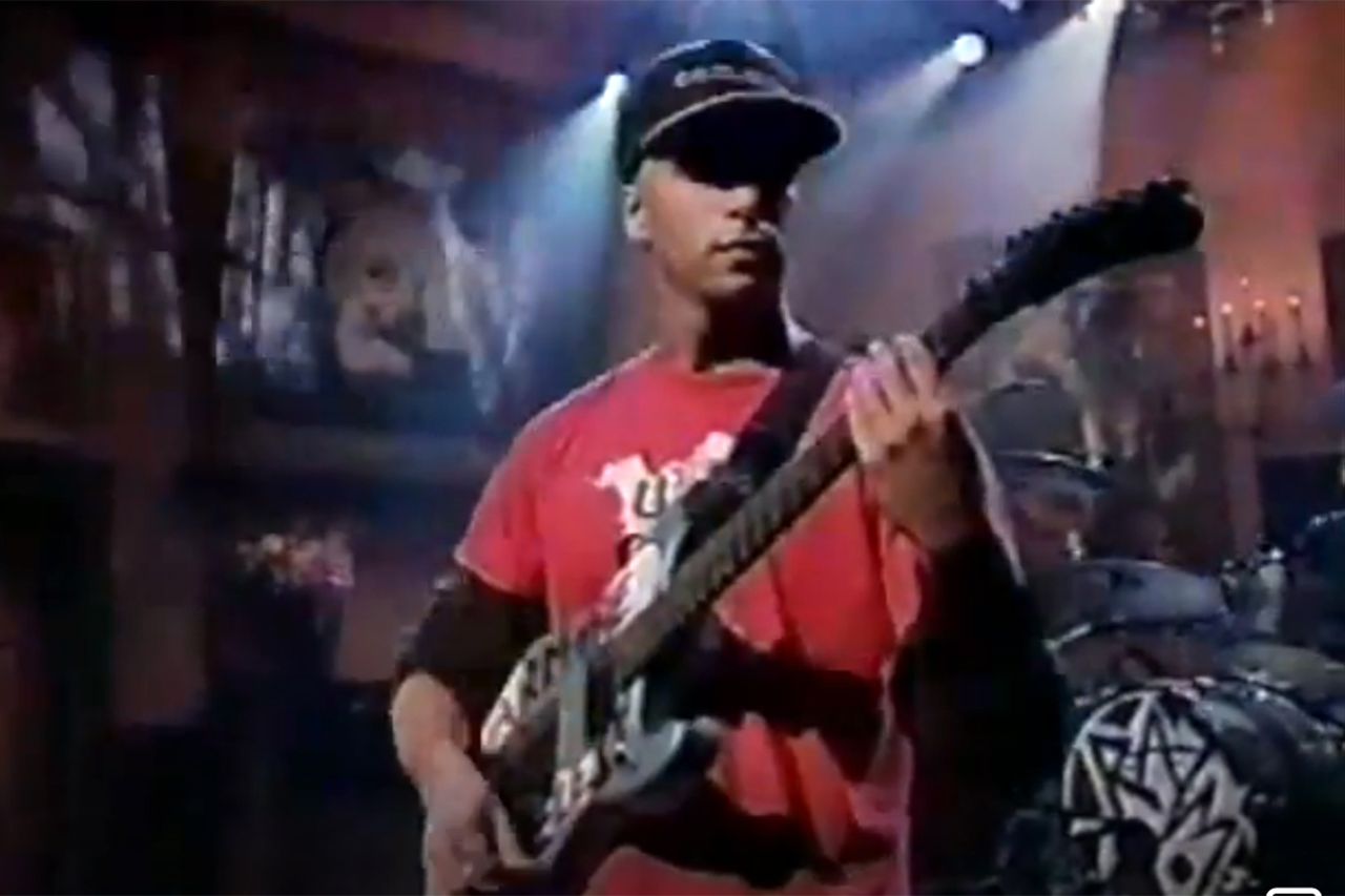 Tom Morello remembers Rage Against the Machine fighting with SNL staff ...