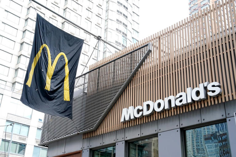 McDonald’s puts new specialty drinks on the menu — and promises prices ...