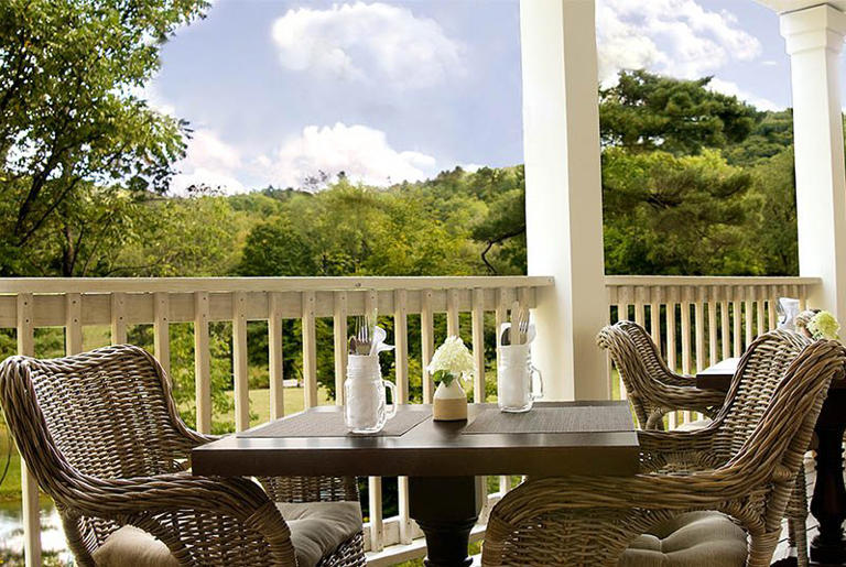 As spring settles in, here are 9 fantastic places for a restorative ...