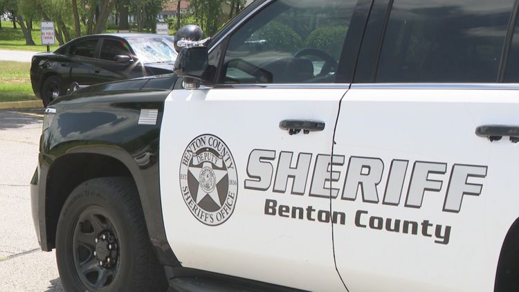 Benton County Sheriff's Office says 2 people found dead in car near ...