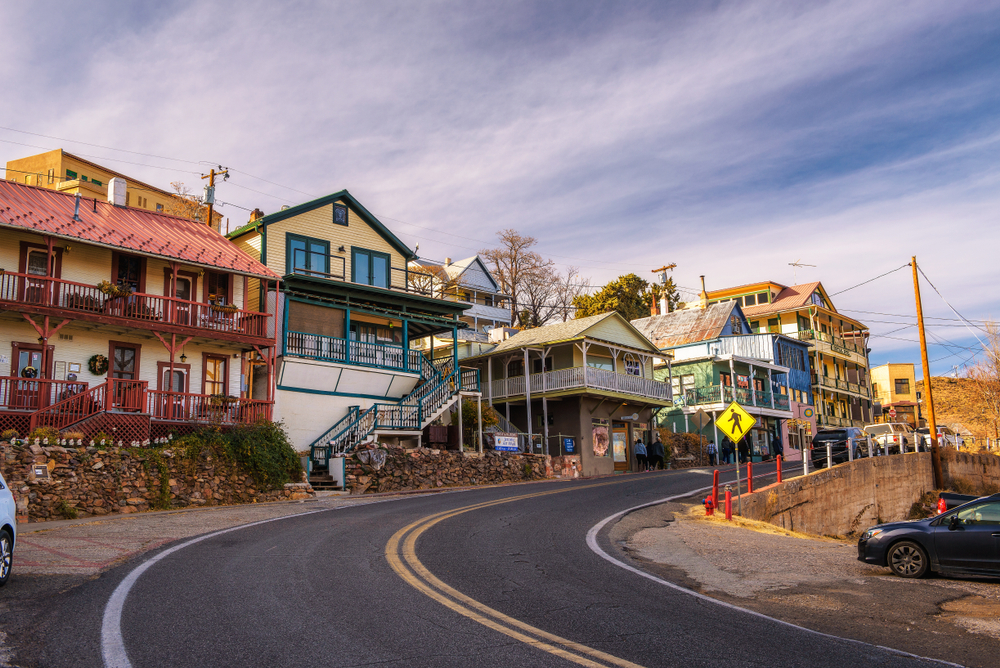 Arizona’s most vertical town hangs off a cliff at 5,200 feet above the ...
