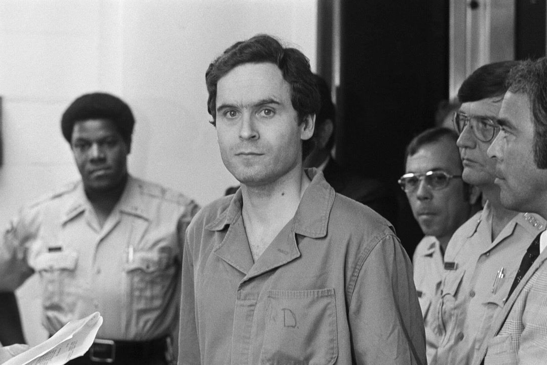 A ‘serial killer speakeasy' with actors playing Bundy and Dahmer is ...