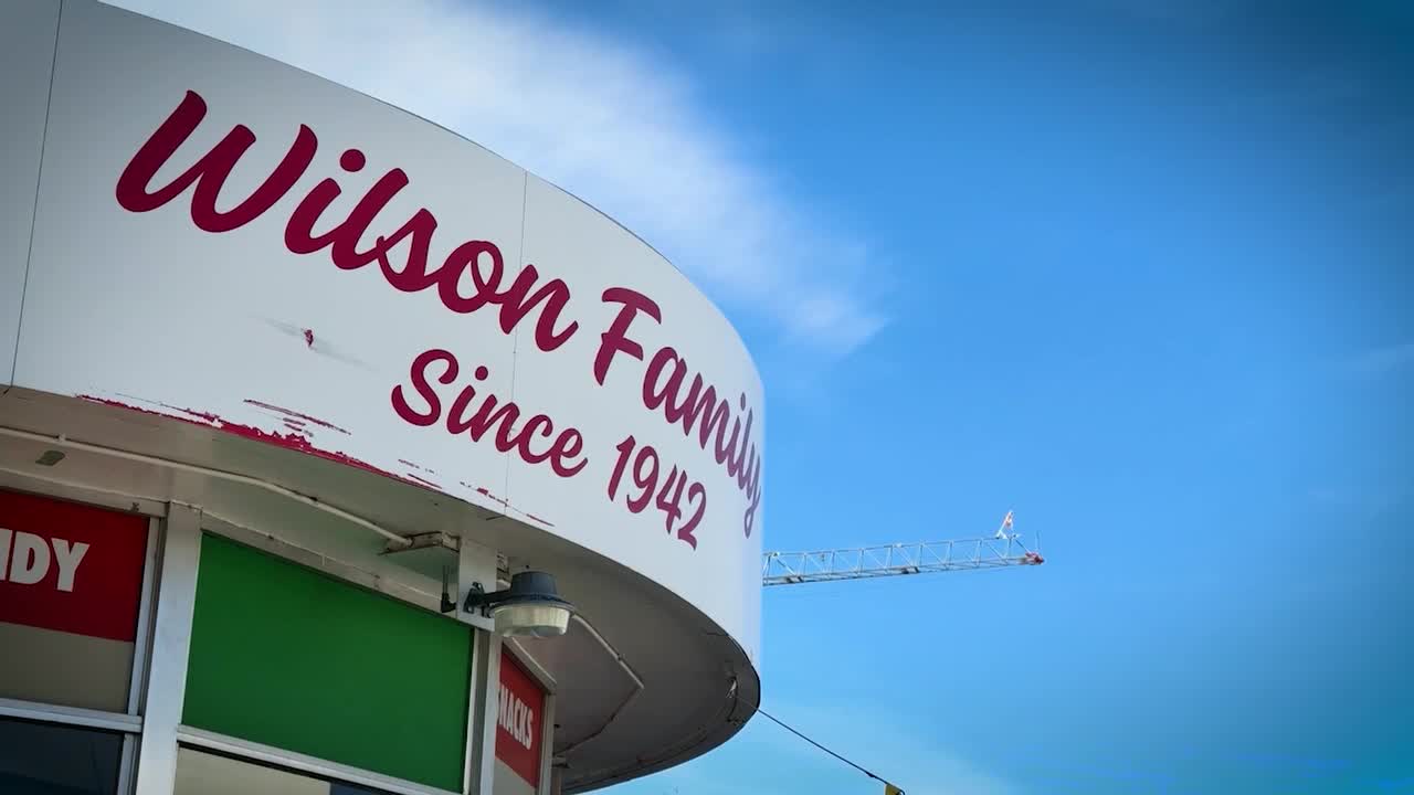 Historic Bonnie Brae Conoco gas station in Denver officially listed for ...