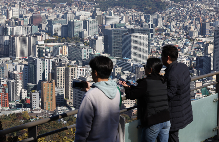 서울 전세거래 1년새 34% 급감에… 국민주택 월세도 고공행진
